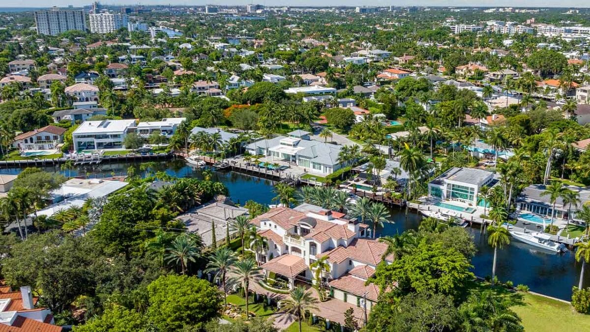 Quintessential Living: Seven Isles | Lifestyle Media Group